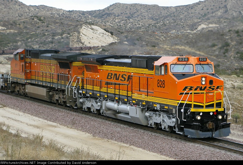 BNSF 828